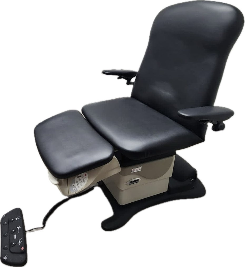 Midmark 647 Podiatry Chair – Saumell Medical Supplies